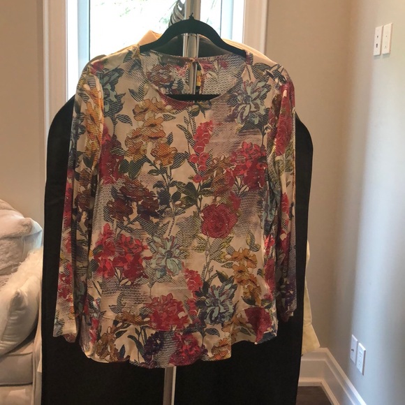 Basler | Tops | Shirt With Flowers | Poshmark